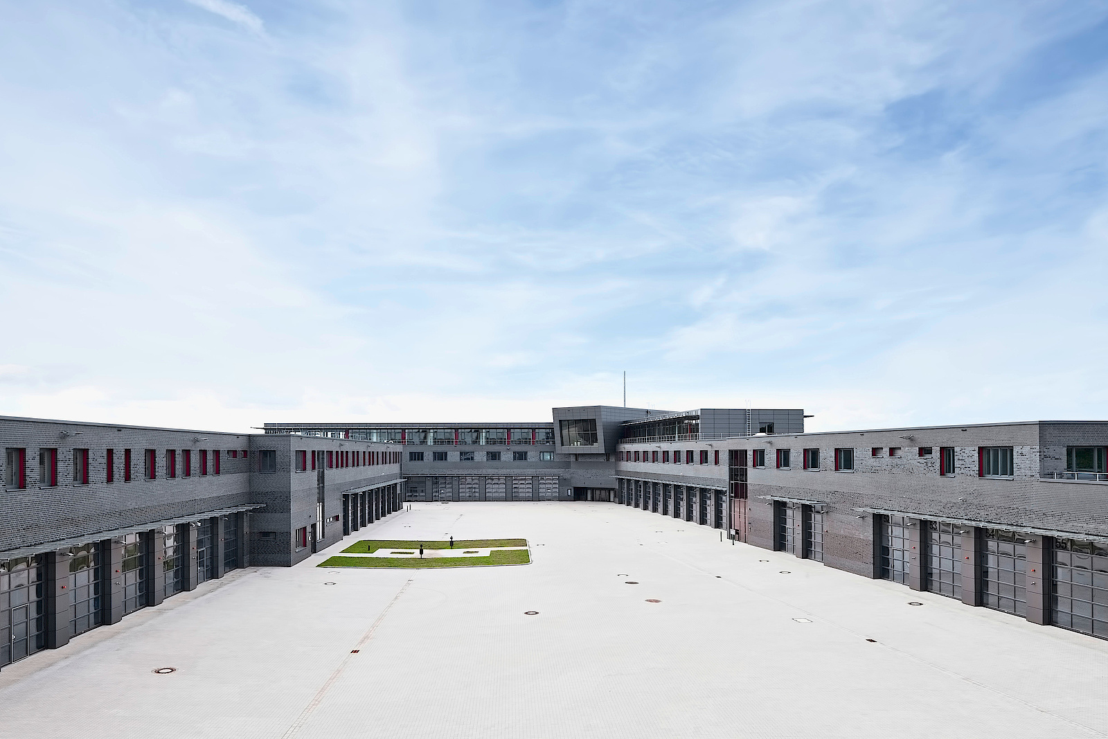 Main fire and rescue station Mülheim Ruhr - Züblin | Jens Willebrand ...