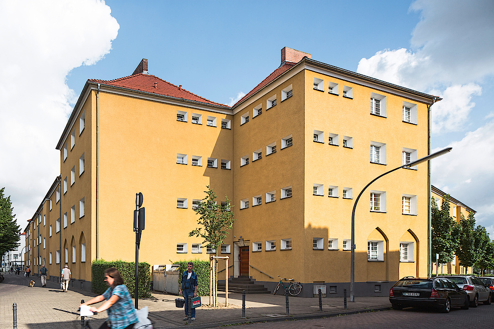 Rosenhofsiedlung Bickendorf - GAG Köln | Jens Willebrand ...